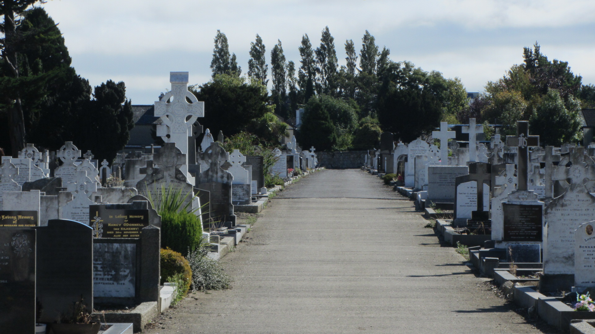 Deansgrange Cemetery | Dún Laoghaire-Rathdown County Council